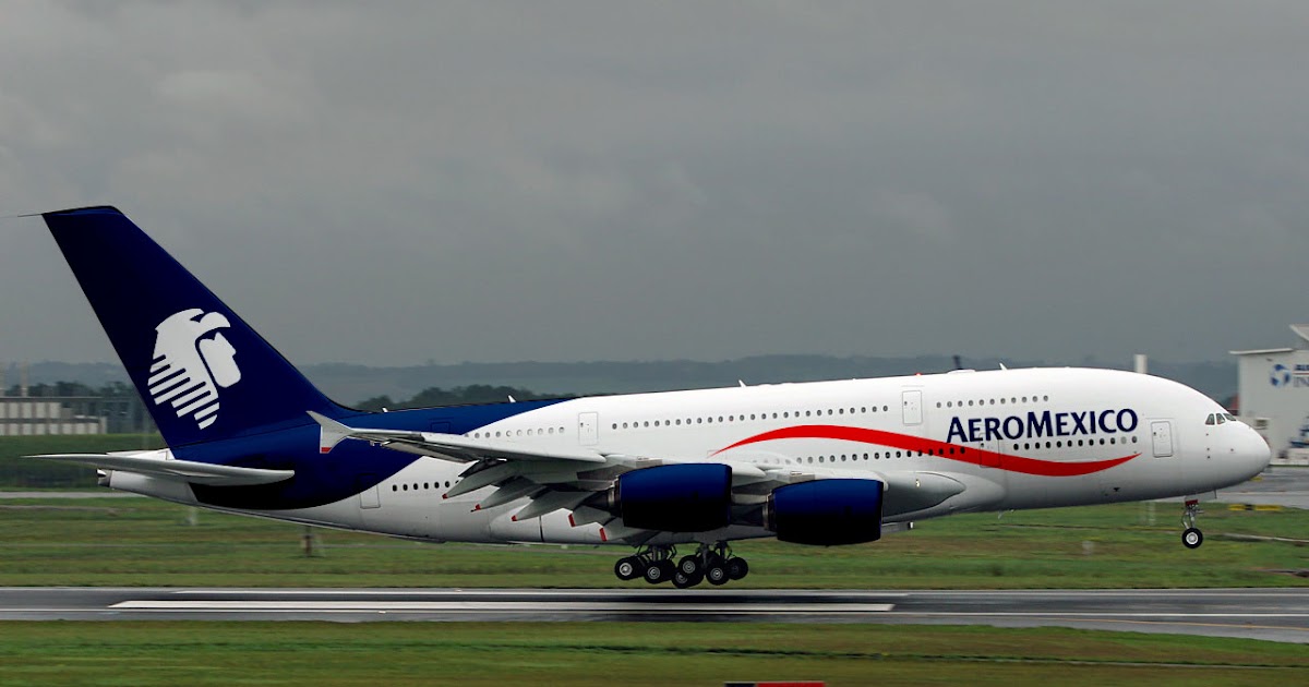Airplanes and Photoshop: A380 Aeromexico