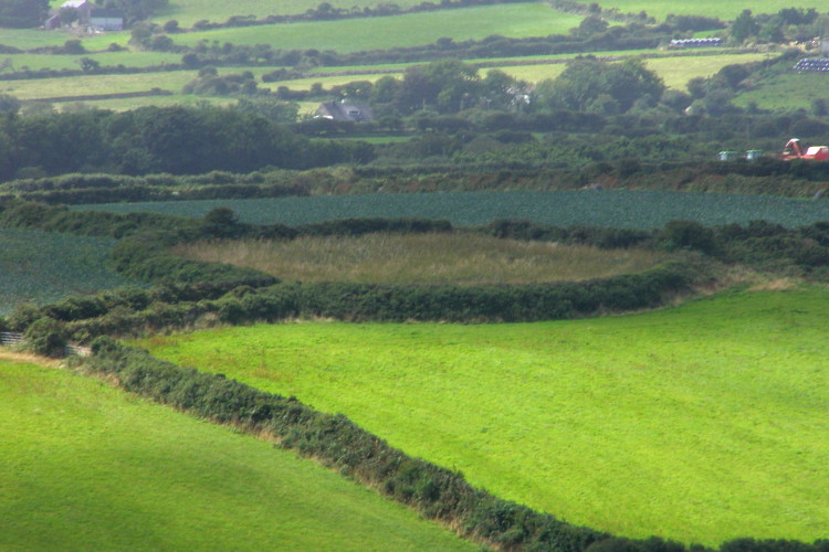 Ancient Whispers Penwith: the Carn Lês Boel - Seahenge & the Drombeg ...