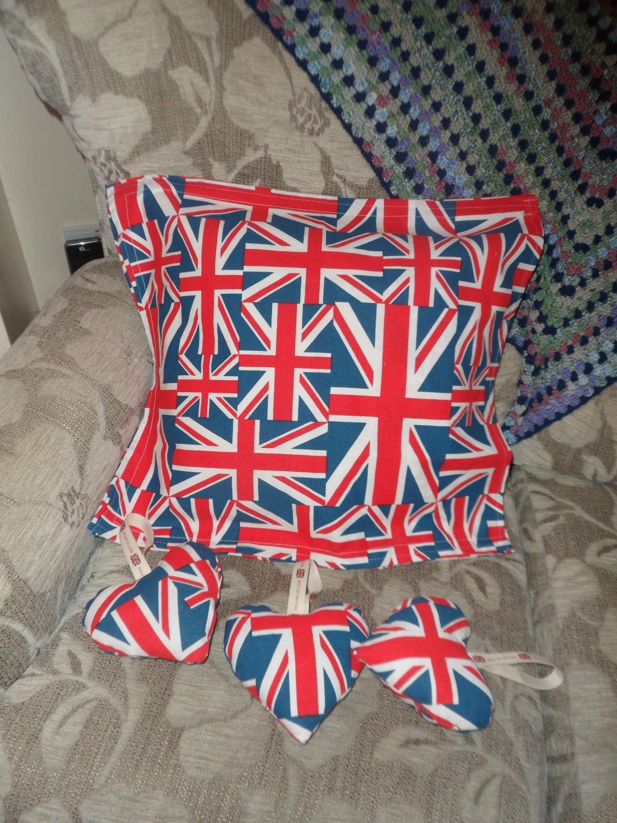 Poppy Patchwork: Sewing instruction - Finish