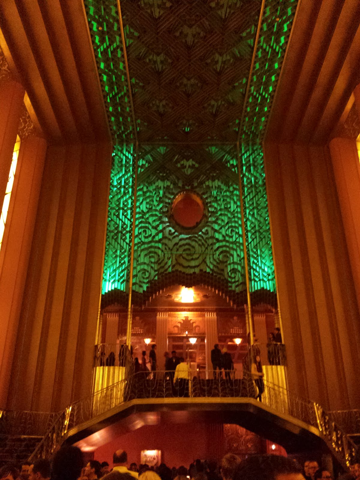 Ivan Ramirez Photography: Paramount Theater in Oakland, California