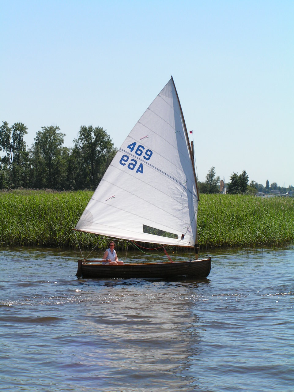 Dinghy 12 Pieds International: Trouver un Dinghy 12' / Finding a Dinghy 12'