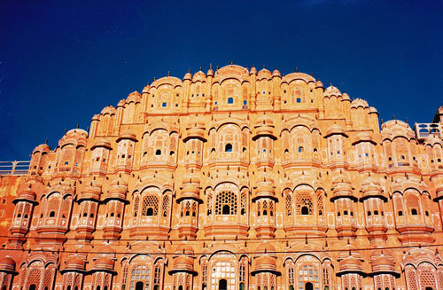 Top 10 Places to Visit in Rajasthan | TourTipsTravelGuide