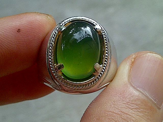 Batu Idocrase ( Batu Giok Solar / Biosolar Aceh ) | Koleksi Batu Cincin