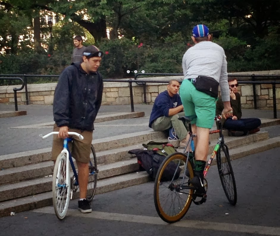 Bike Snob NYC: BSNYC Friday Fawn Quiz!