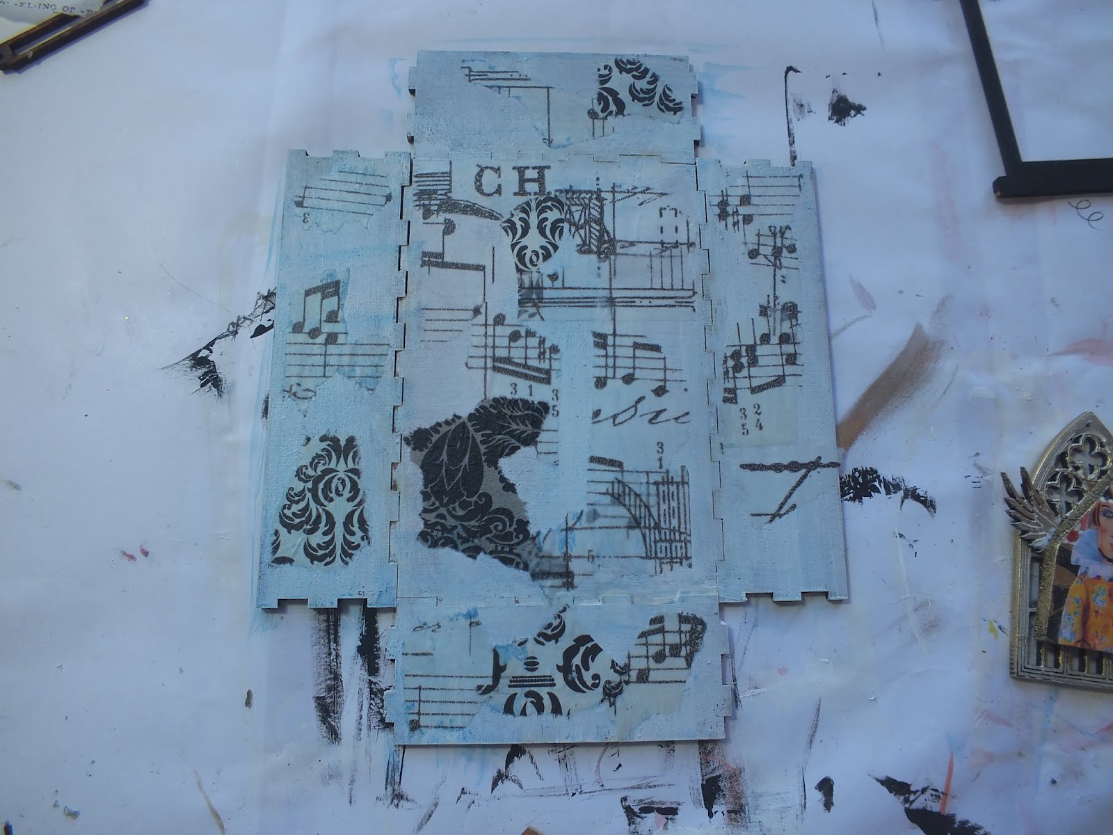 Calico Craft Parts: A Shrine to Stillness - miniature shrine by Julie Ann.