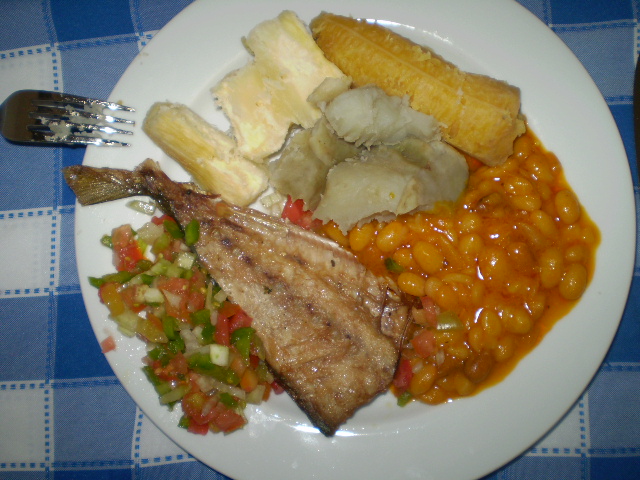 Aventura em Benguela e não só......: Cores, cheiros e sabores