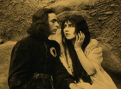 21 Essays: The Golem: The Famulus