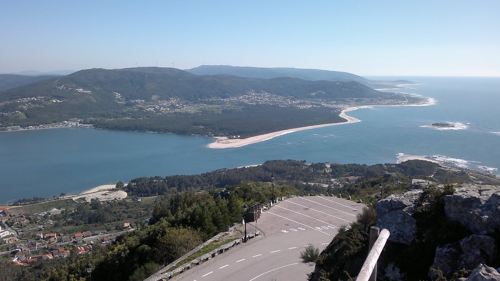 Descubriendo Galicia: En dirección al Castro de Santa Tegra