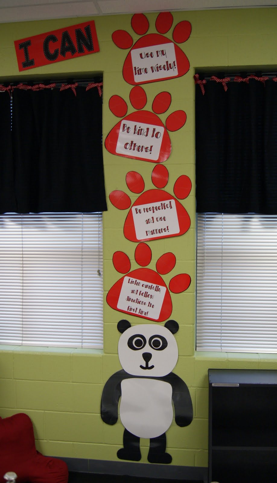 First Grade Pandamonium: Classroom Tour