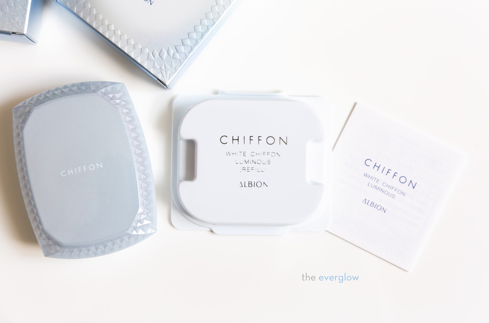 Review: ALBION White Chiffon Luminous Foundation in 050 | On The Everglow