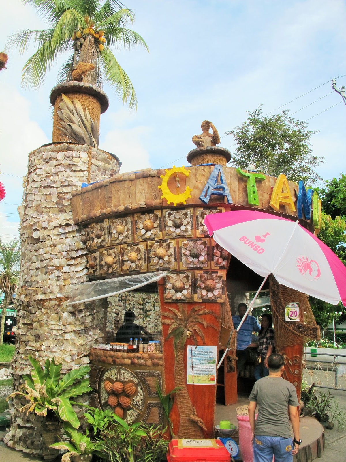 Gridcrosser: Coconut Creativity: Spectacles and Festivity at Quezon’s ...