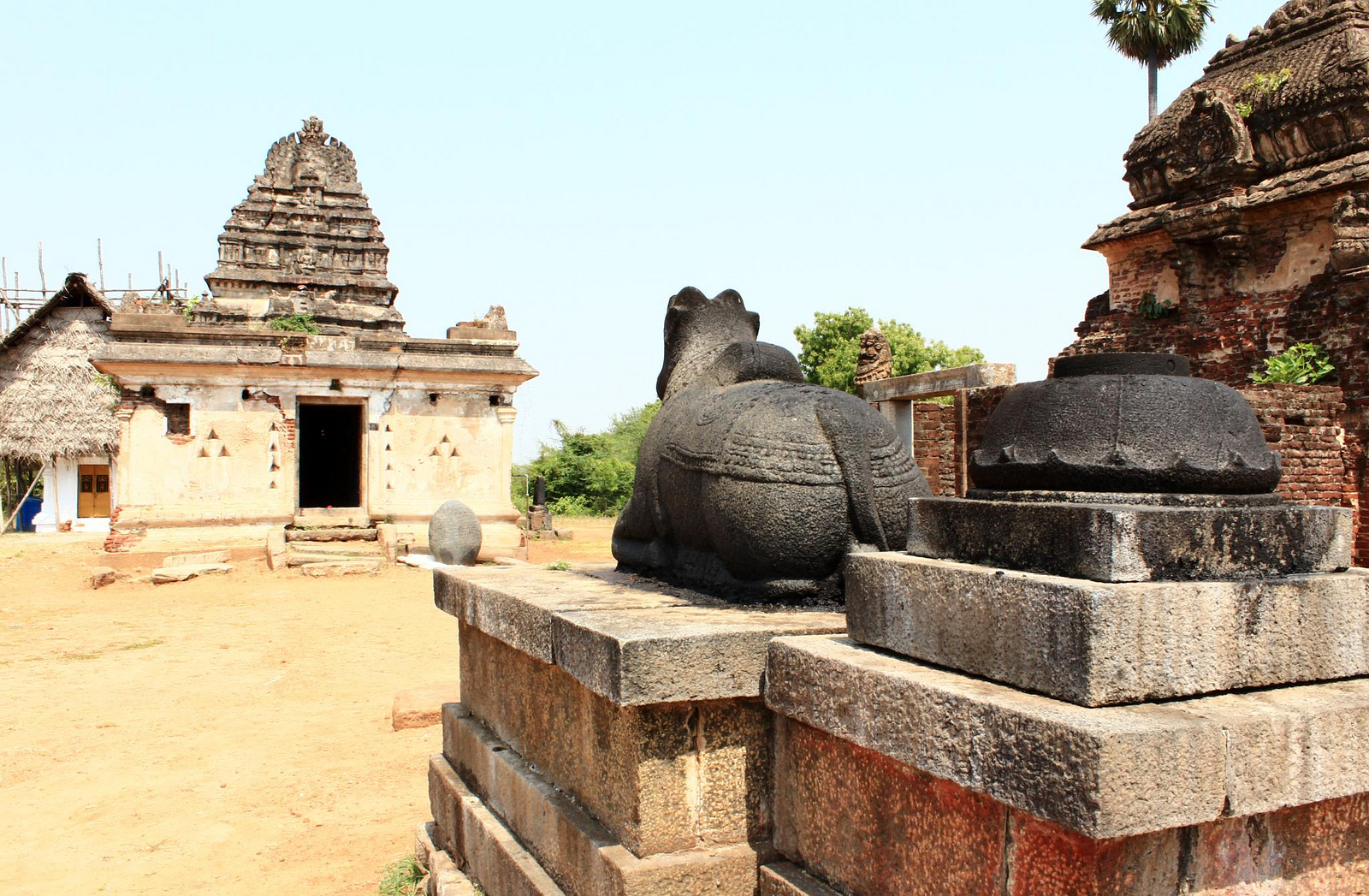 Tamilnadu Tourism: Vedal Shiva Temple, Cheyyur, Kanchipuram