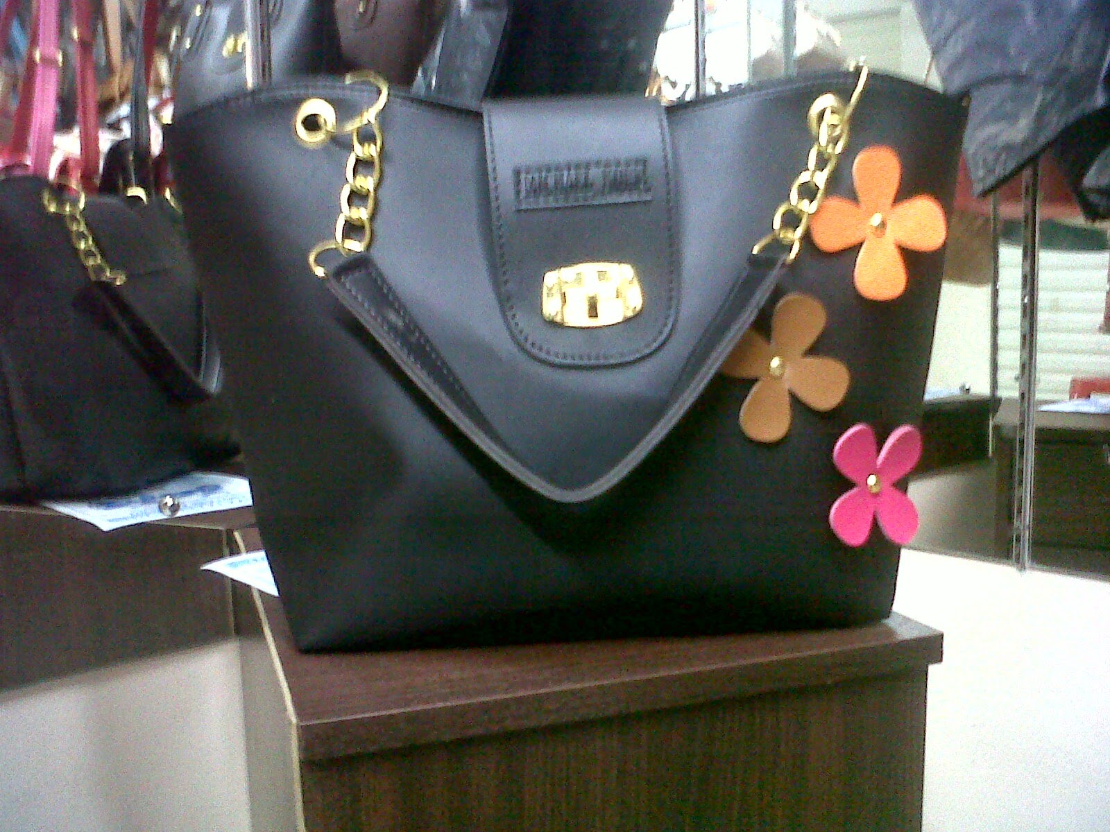 JUAL BELI TAS LOKAL KW MURAH,TANAH ABANG JAKARTA PUSAT 35.000 - ANEKA ...