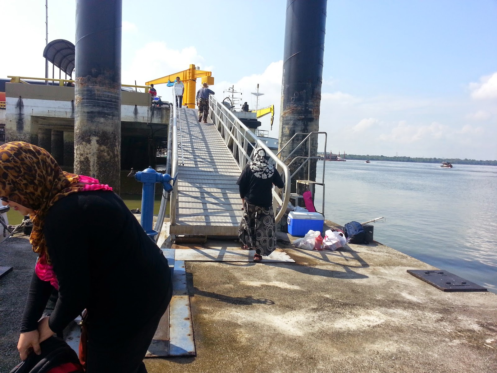 ~ SeTuLUs KasIh SeIkhLas HatI ~: Pengalaman Pertama Memancing di One ...