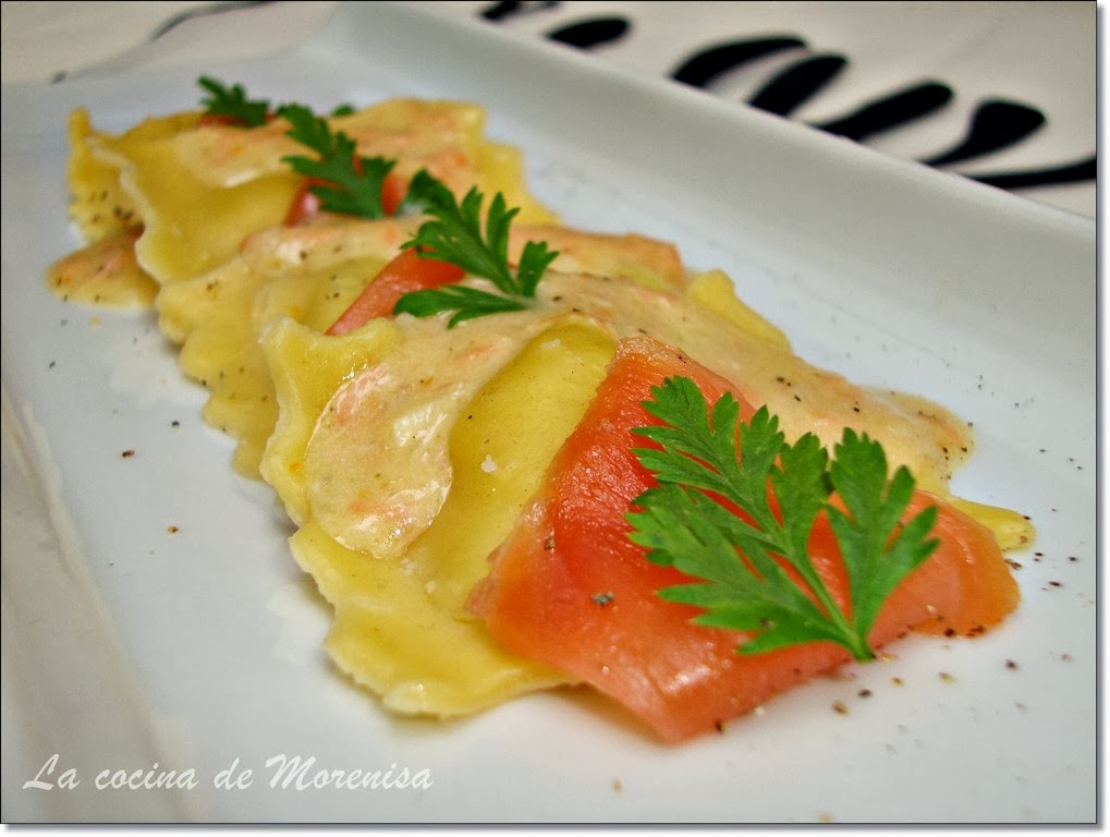 LA COCINA DE MORENISA: Raviolis Rellenos de Queso con Salsa de Bacalao ...