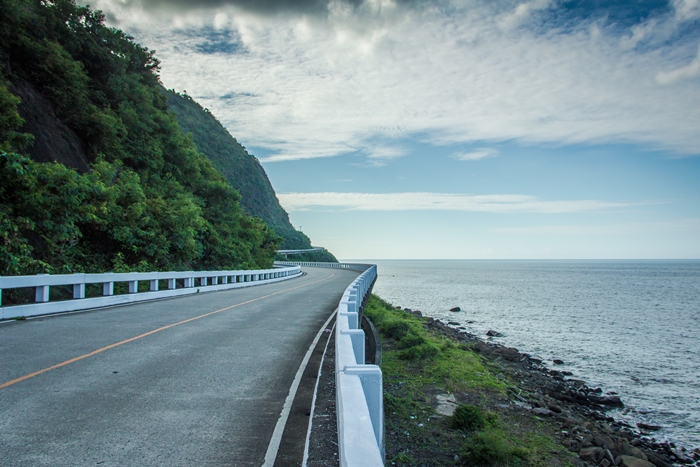 Pagudpud Trip: Patapat Viaduct and Timmantang Rock (and Bantay Abot ...