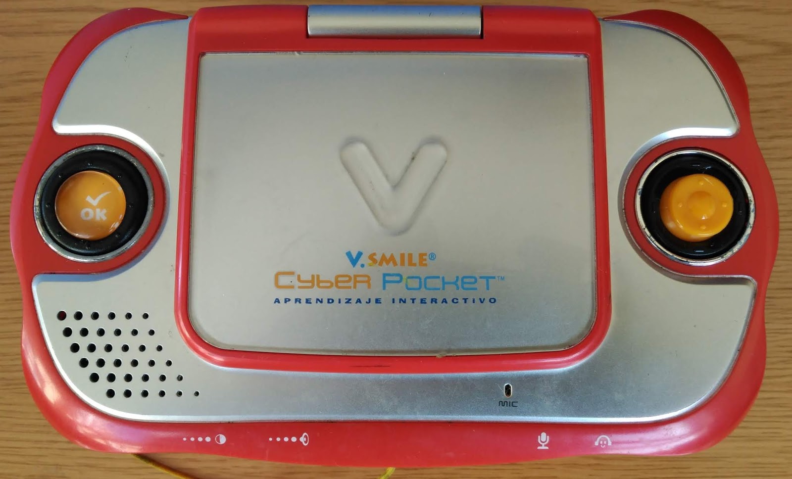 Retro Ordenadores Orty: Consola Vtech V.smile Cyber Pocket (2008 ...