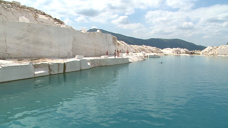 MARBLE LAKE - MACEDONIAN PAMUKKALE IN PRILEP ~ Macedonian Cuisine