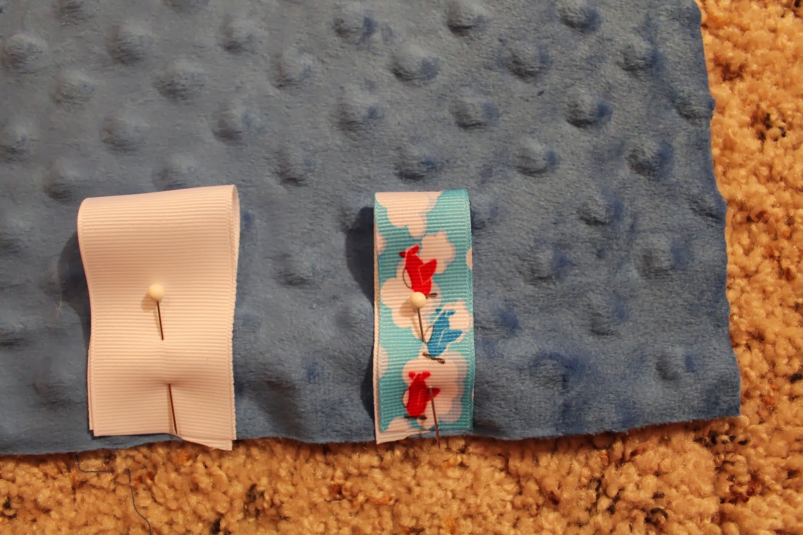 Mrs Night Owl: Impromptu crinkle taggie DIY