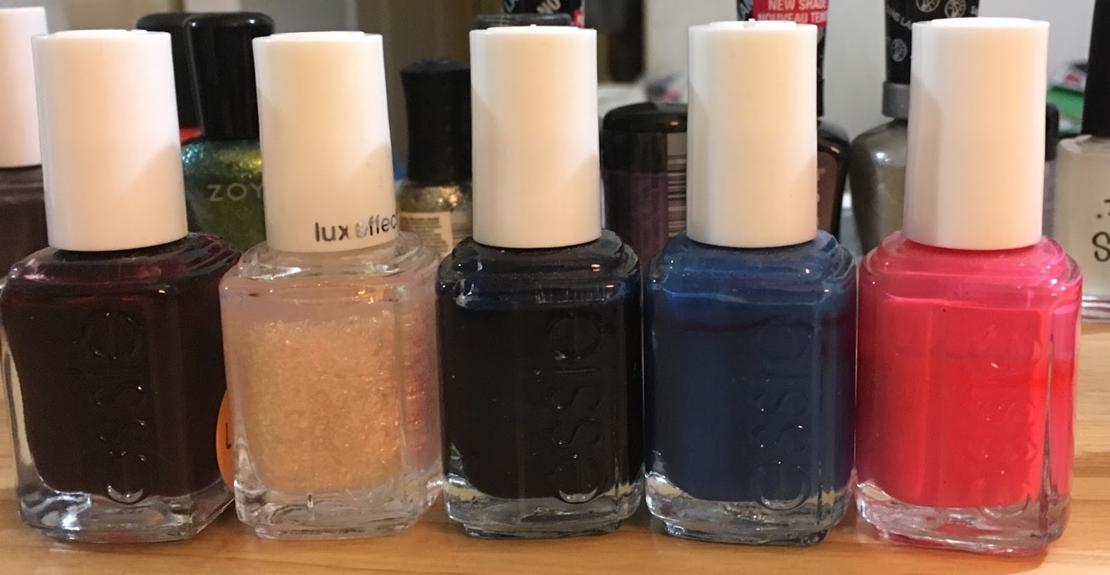 Delicious Color: Essie stash