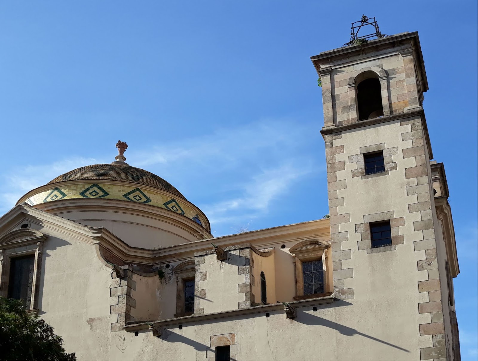 TRESORS a BARCELONA: Iglesia San Pedro Nolasco