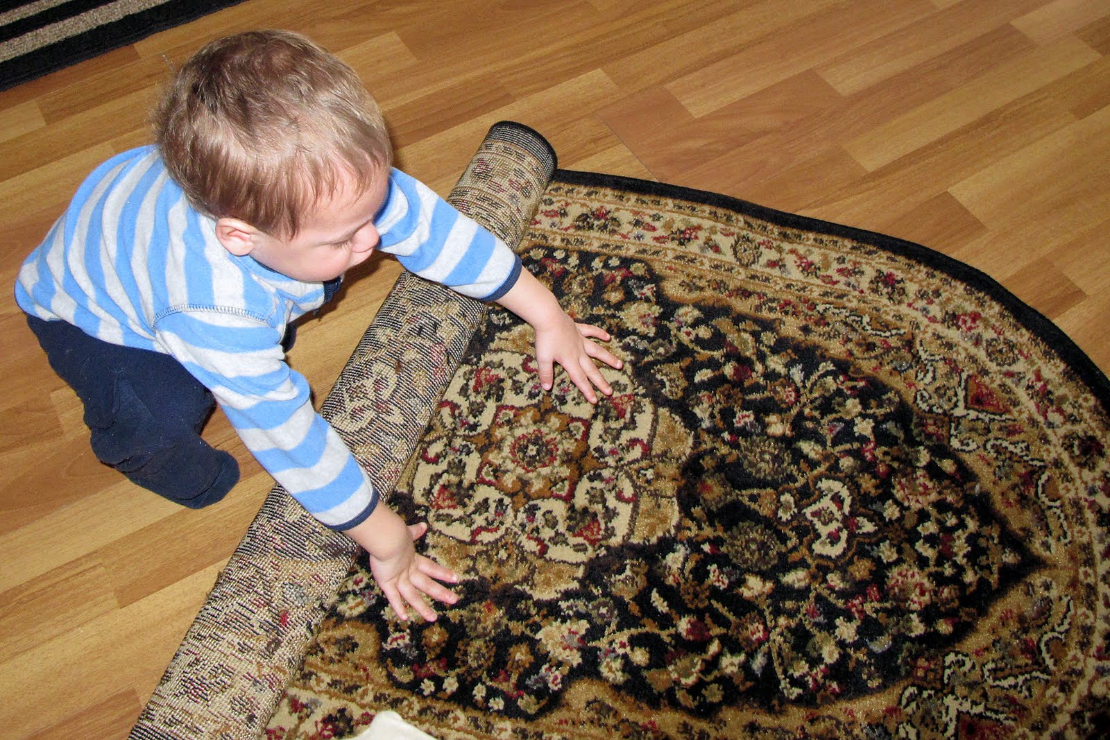 Peaceful Parenting: Work Rug Responsibility and Carrying Works