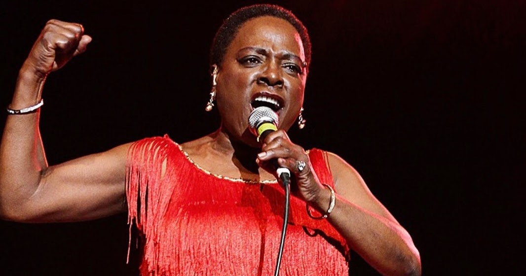 Valle Ud. a Saber: El feeling eléctrico de Sharon