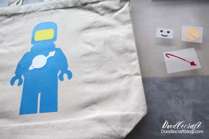 LEGO Vinyl Minifigure Tote Cricut Explore Air 2