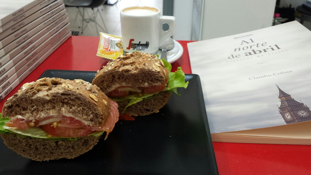 El Libro en Blanco: Pulguita vegetal con salmón ahumado