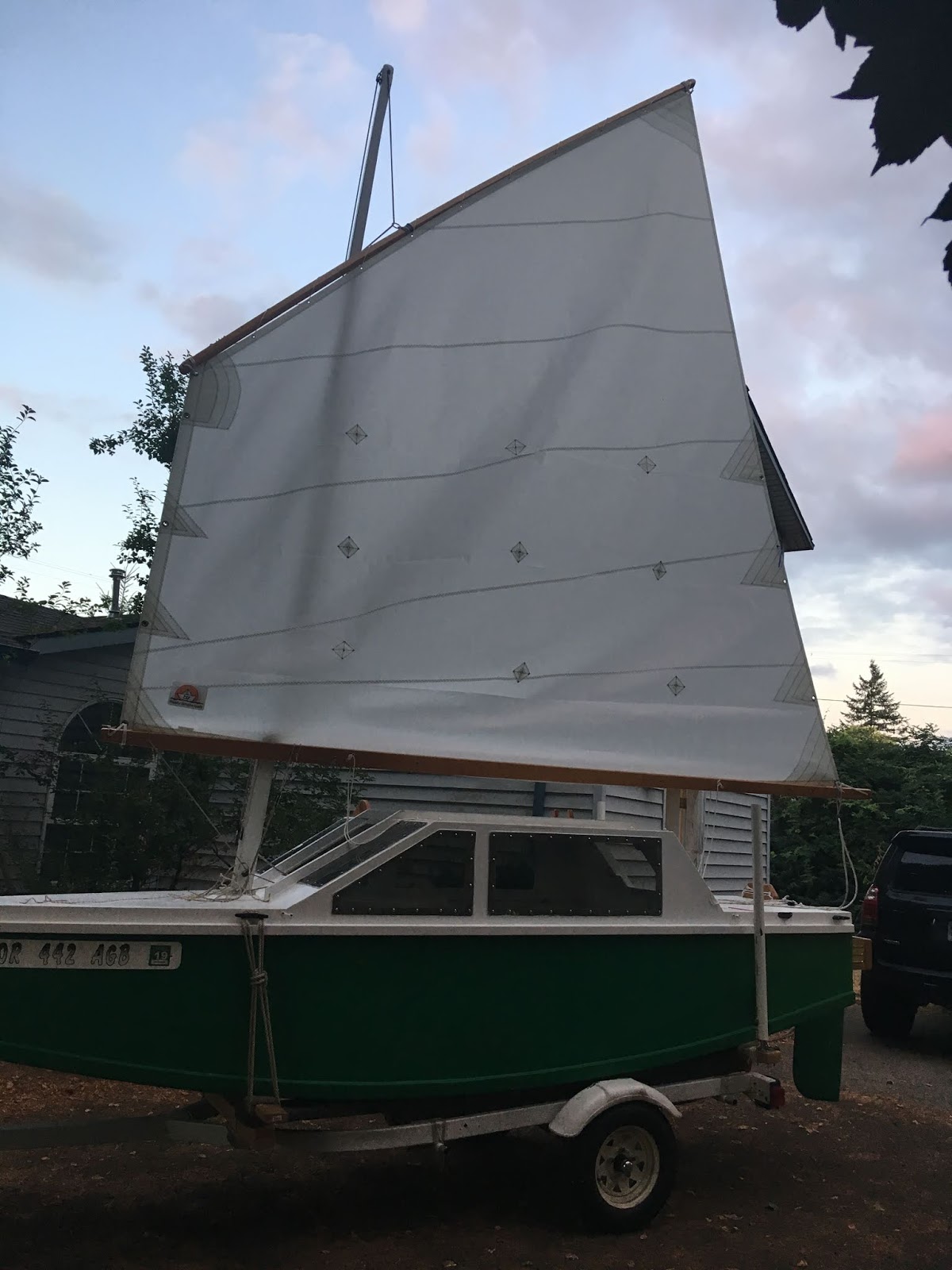 Michalak Robbsboat build: New professionally built sail from Really ...