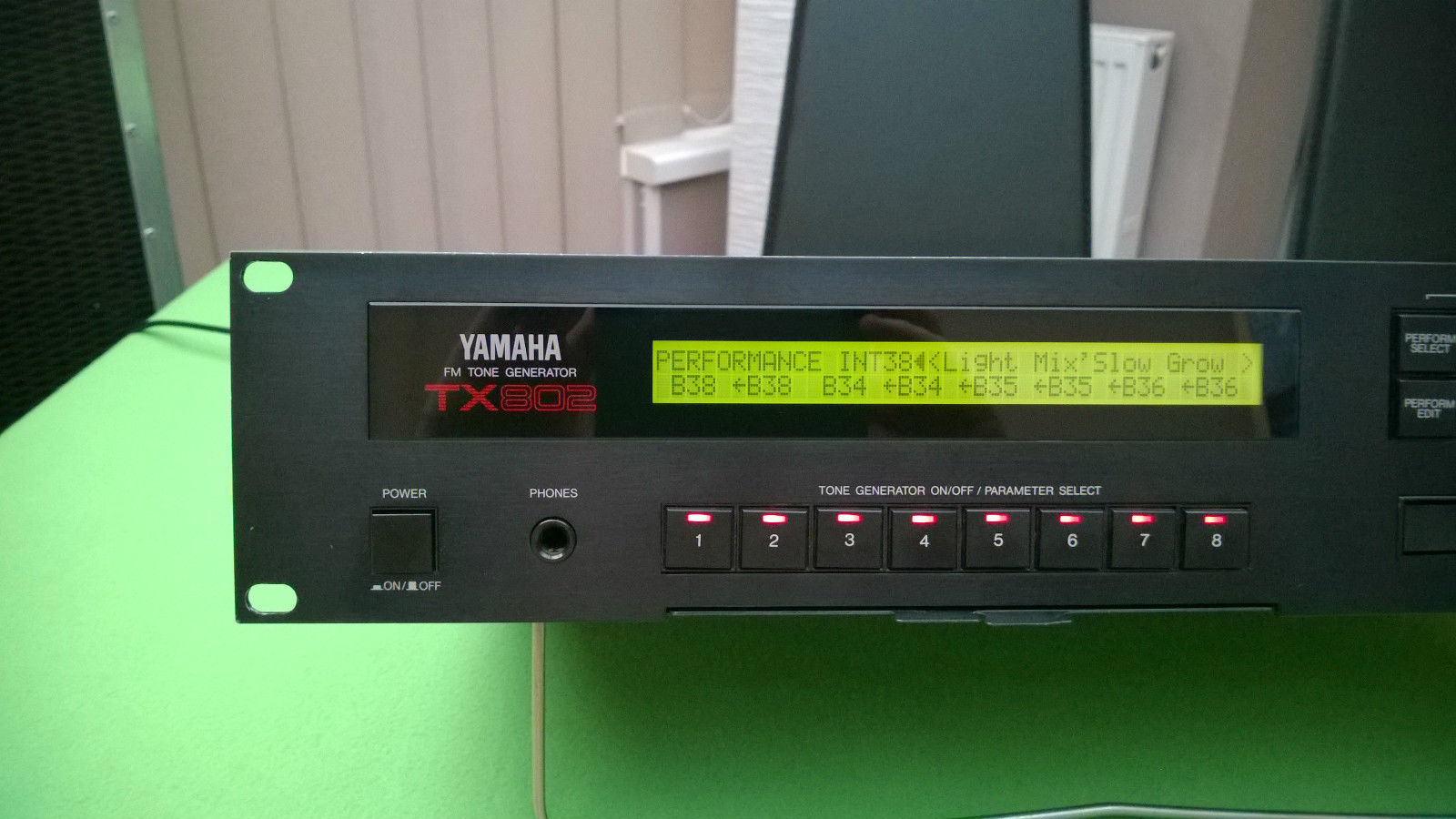 MATRIXSYNTH: Yamaha TX802 Rack Synth