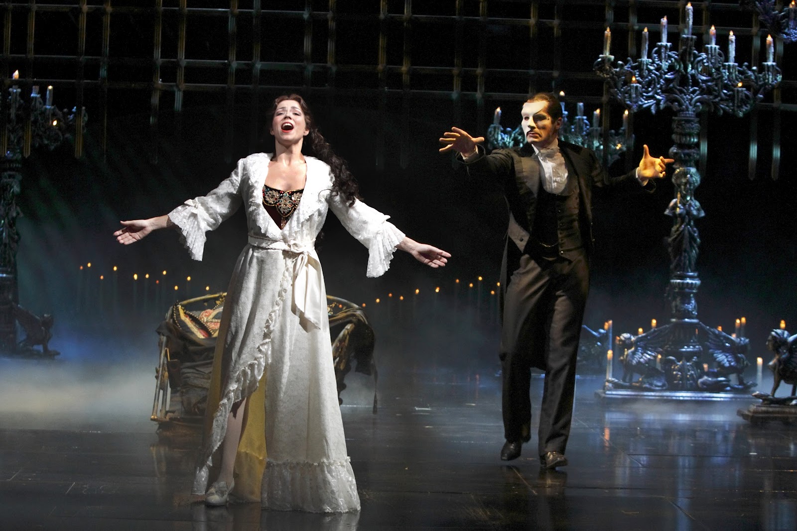 Phantom of the Opera Live in CCP: August 25 - September 30 | Jori's ...