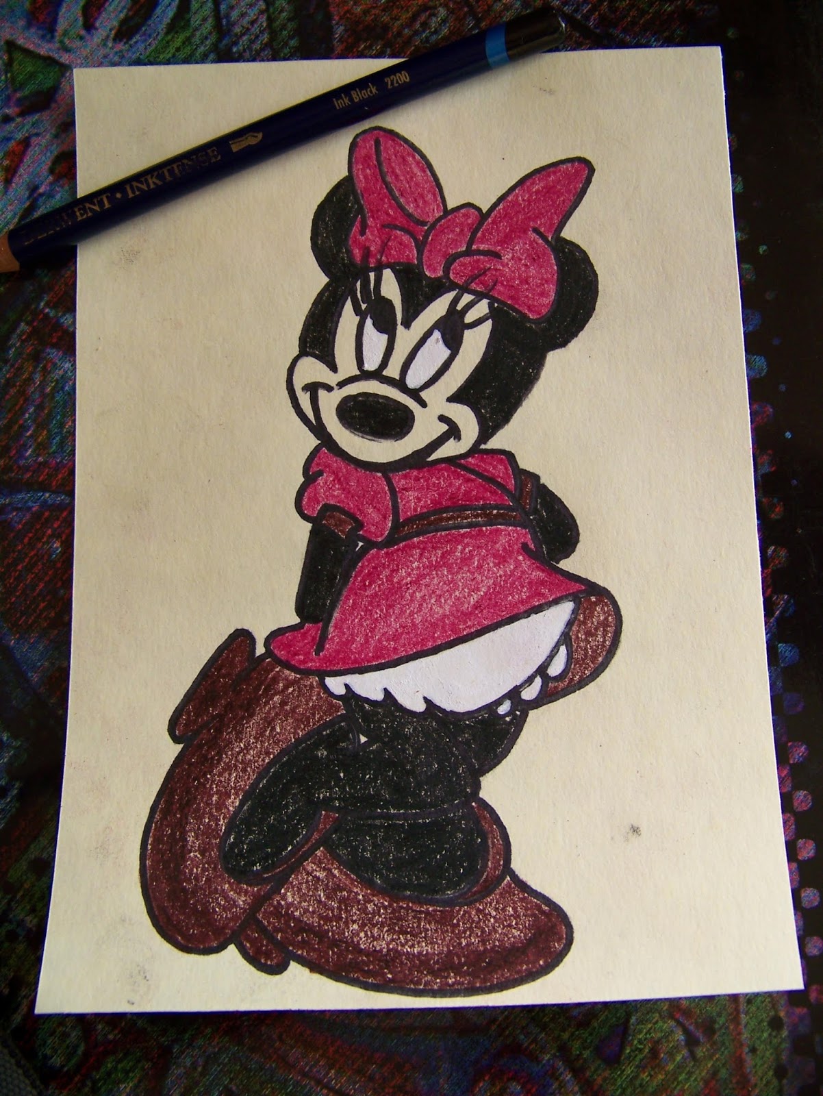 A Pretty Talent Blog: Drawing Minnie Mouse's Complete Body Step by Step ...