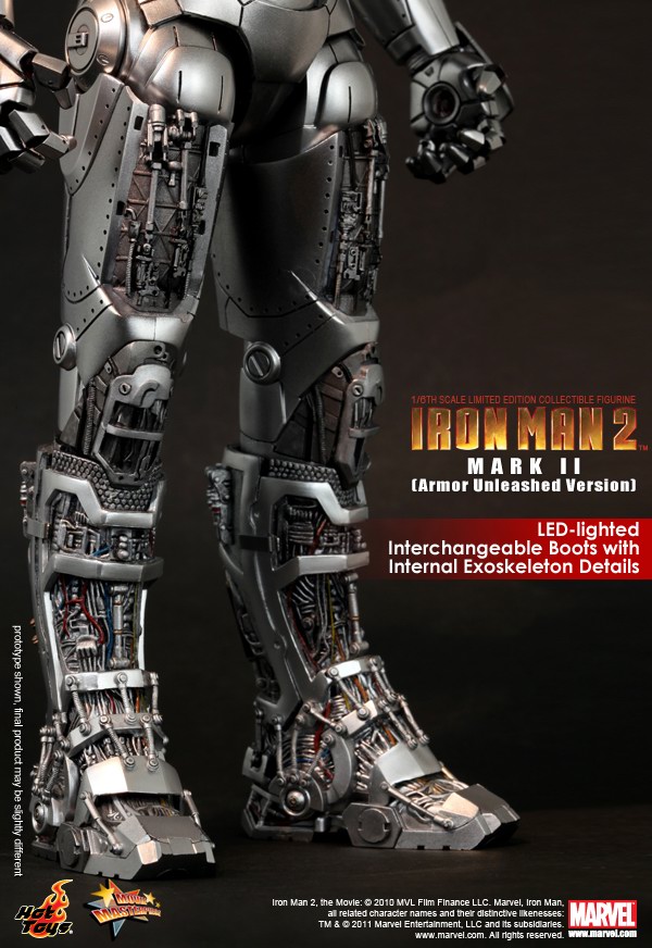 toyhaven: Hot Toys Iron Man 2: Mark II (Armor Unleashed Version) PREVIEW