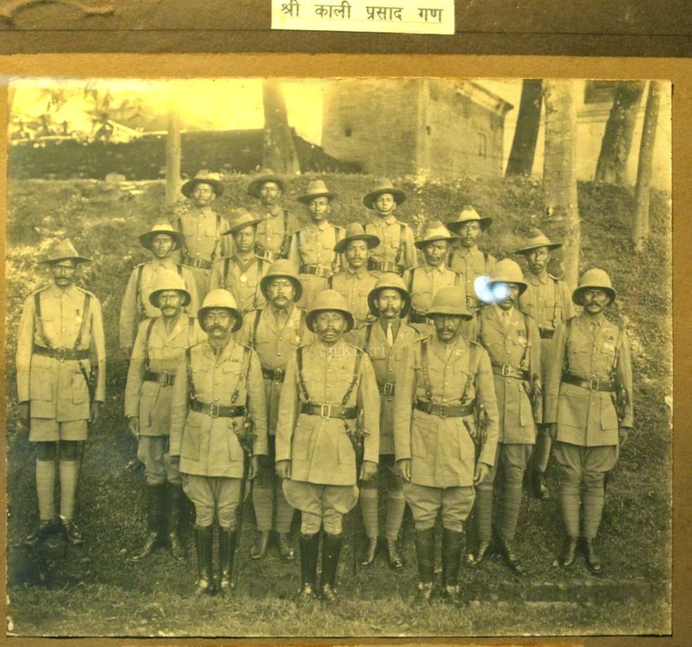Sir Kukri & Co.: Shree Kali Prasad Battalion; Royal Nepal Army Khukuri ...