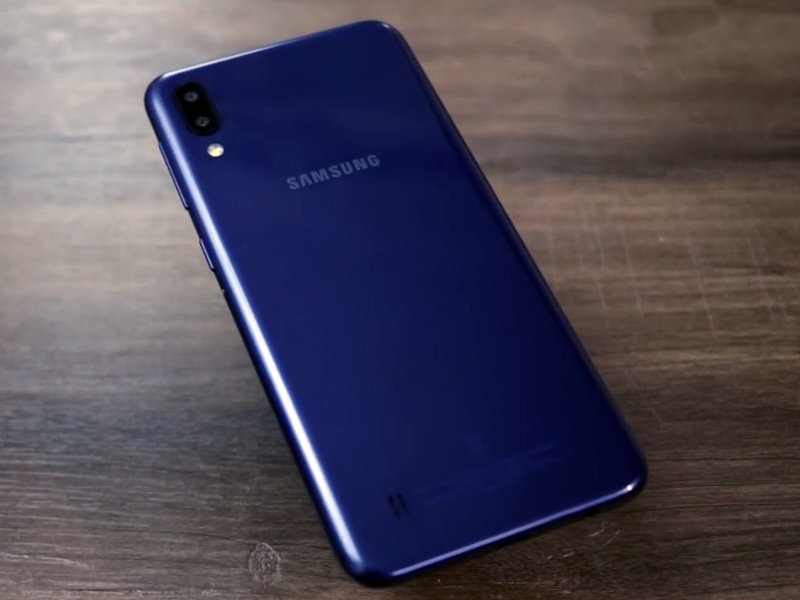 Tanya Jawab Samsung Galaxy M10 - AMOLED, Fast Charging, LED ...