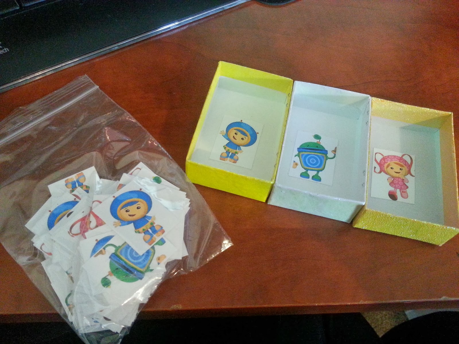 Working Supermom: Toddler Learning Activity: Simple Sorting Activity ...