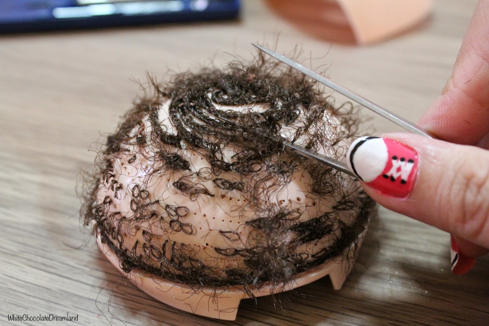 WhiteChocolateDreamland: Tutorial: Saran Hair Reroot