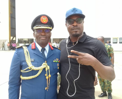 Veteran Nigerian Rapper Eedris Abdulkareem visits the Air Force Base ...