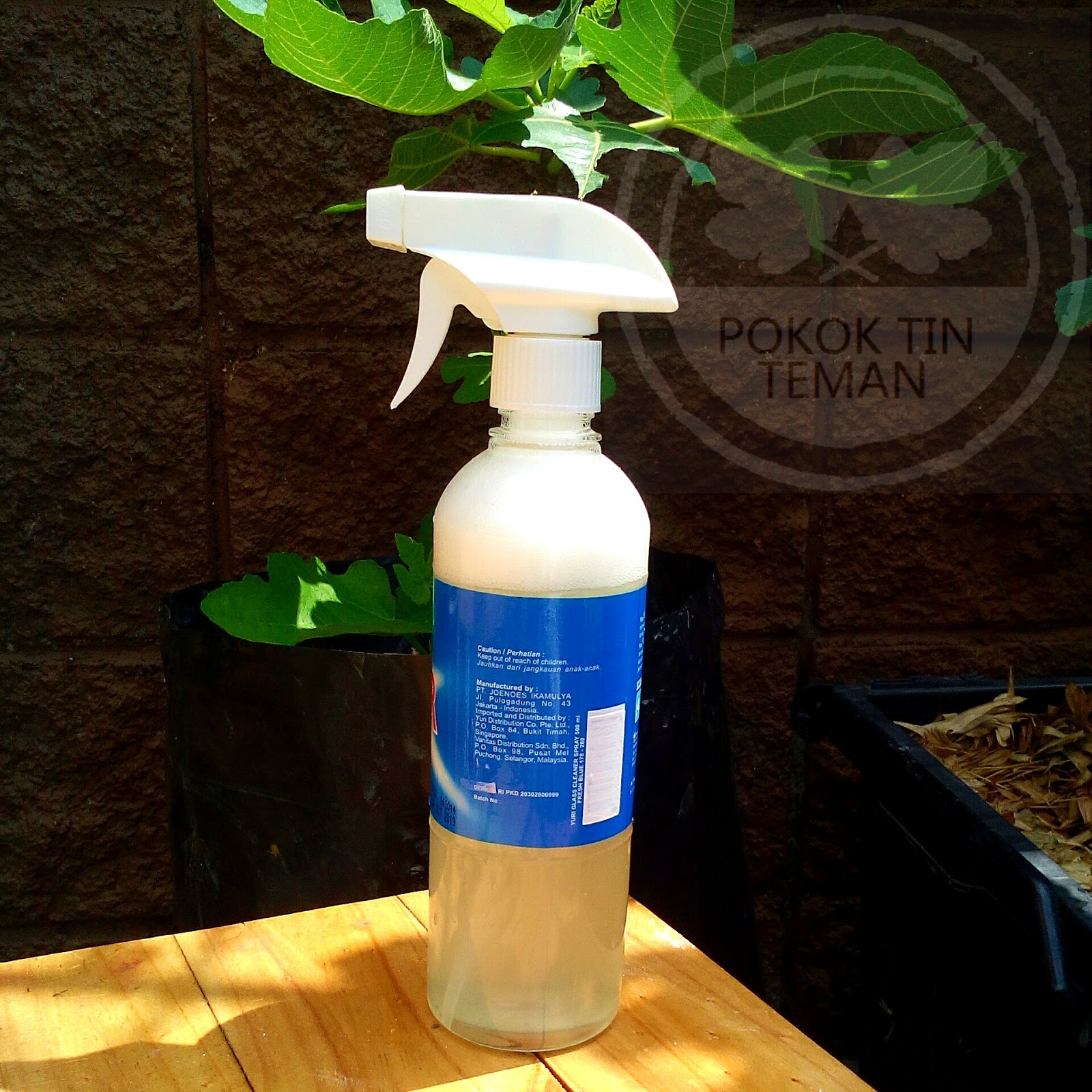 Pokok Tin Teman: Teknik Membuat Semburan Pemusnah Makhluk Perosak Organik