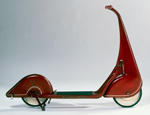 Diedrica: SKIPPY RACER