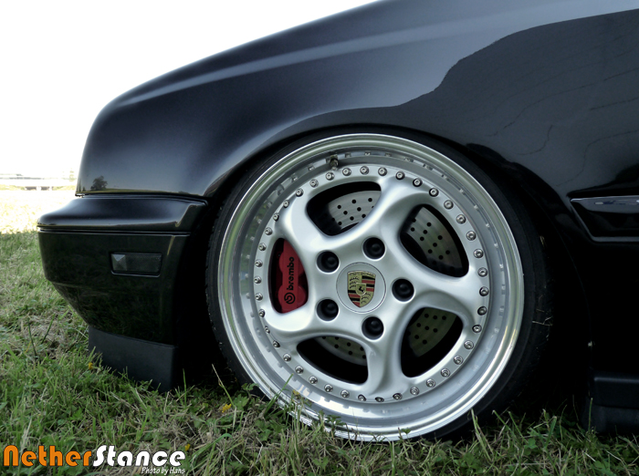VW Life Style: Golf MK3 + Porsche Wheels