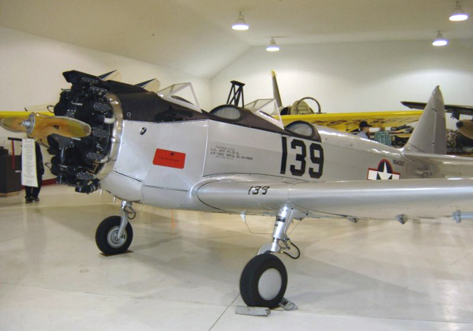 nhungdoicanh: Fairchild PT-23