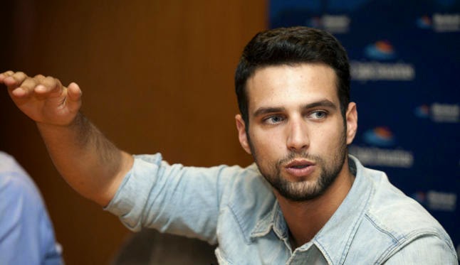 Jesús Castro, 'El niño' modelo para Men's Health ~ cotibluemos