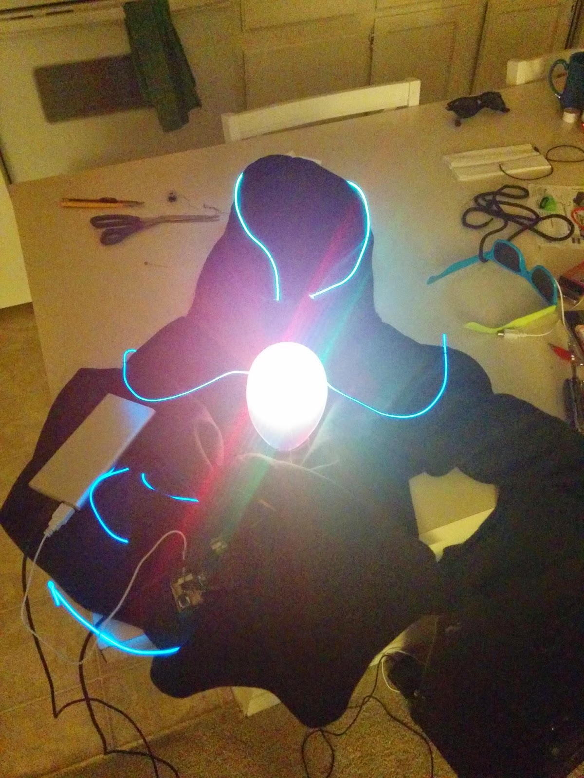 RabidAudio: Wearable: lighty.. shirty.. thingy