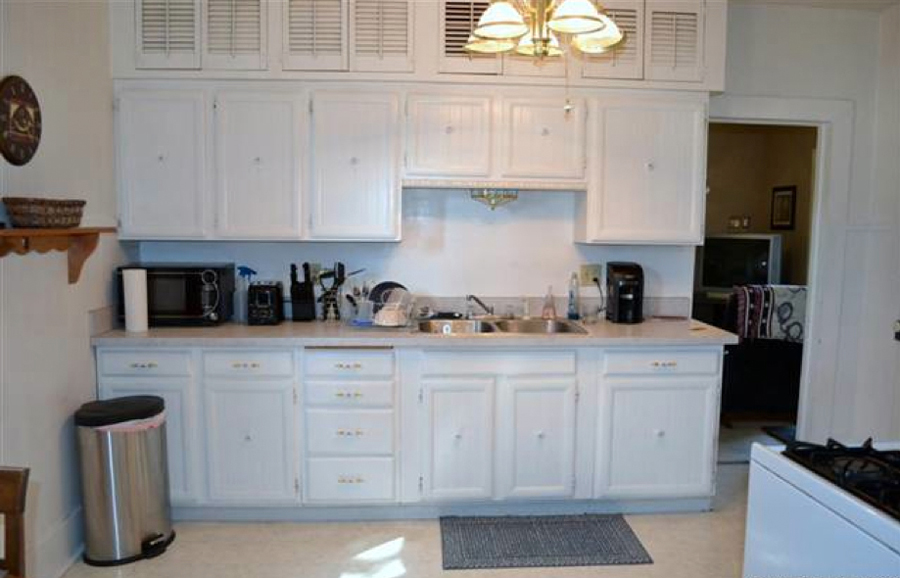 Our 1885 Gothic Victorian: The Kitchen