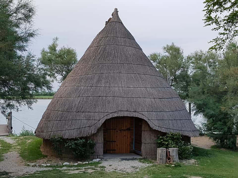 I CASONI E LA CICLOVIA DELLE LAGUNE (VE)