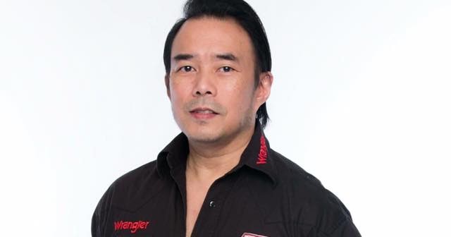 swordshines10: DEREK DEE, MARAMING ALOK NA MAGBALIK NA SA PAG-ARTE!