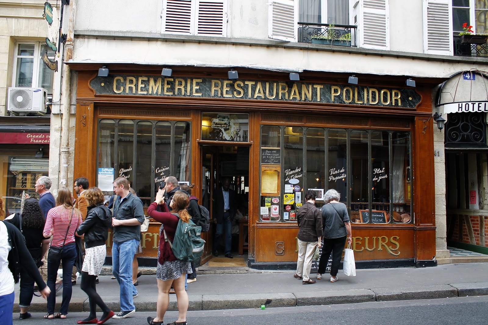 33 Days in Paris: Polidor, Le Prince Jardinier, and Saint Chapelle Again