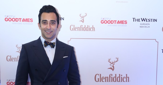 Bollywood Buff: Rahul Khanna Looks As Dashing As James Bond In This Suit!